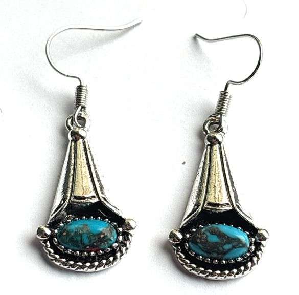 Floral Turquoise Trumpet Earrings - Black And Gold Auctions