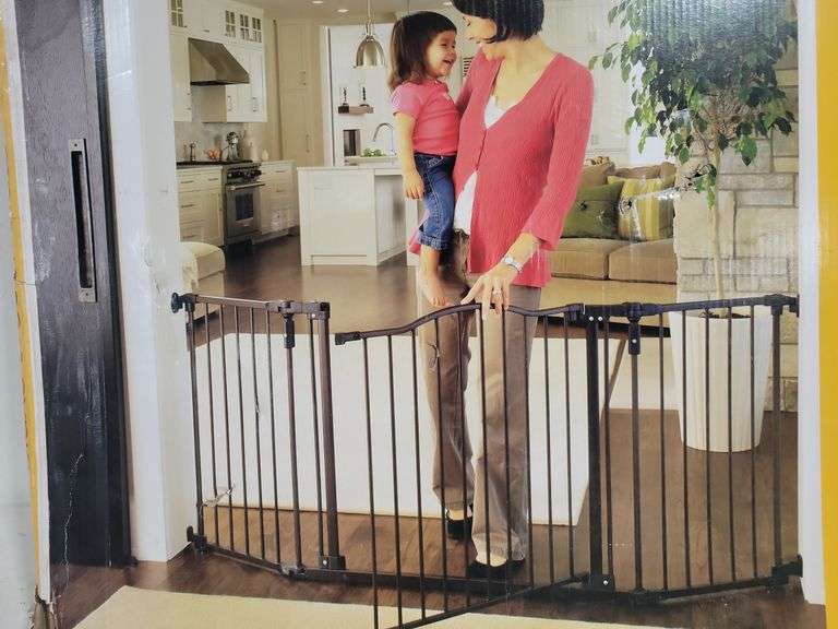 North States Super Gate Delux Decor Gate - Black And Gold Auctions