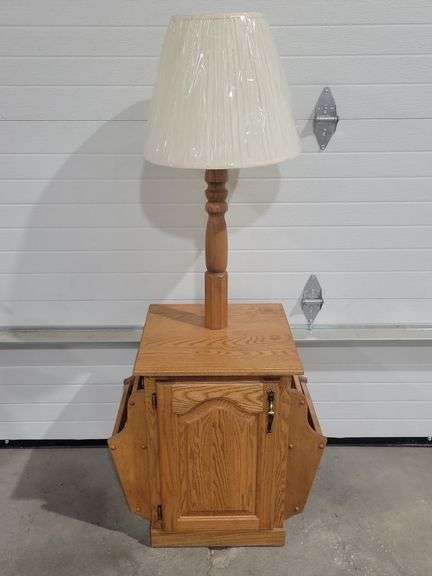 2-Shelf Wooden Lamp Table W/Dual Magazine Racks - Black And Gold Auctions