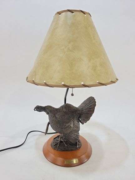 Shouting Tom Turkey Lamp - Black And Gold Auctions