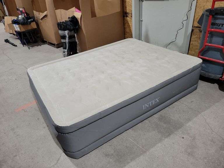 Intex Queen Airbed w Built in Pump - Black And Gold Auctions