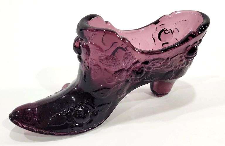 Fenton Purple Glass Slipper - Black And Gold Auctions