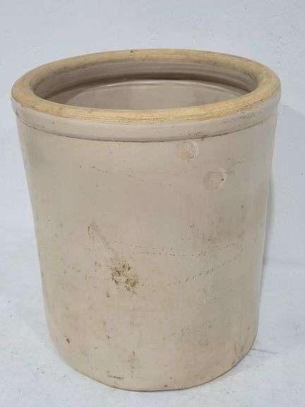 10 Gal Stoneware Crock - Black And Gold Auctions