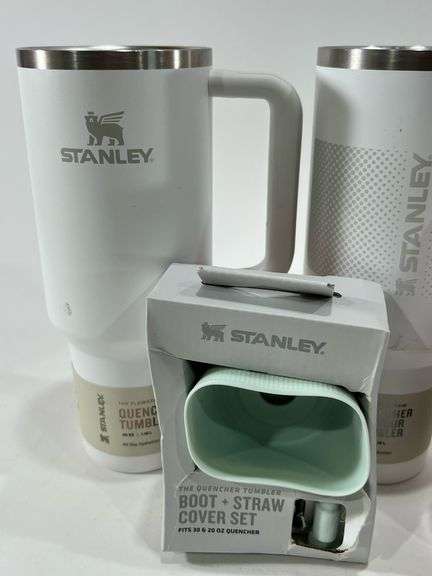 STANLEY Cups / Hydro Flasks / Universal Club Brush - Black And Gold ...