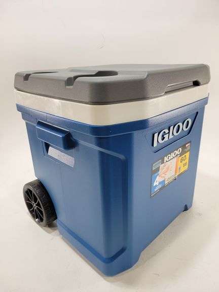 60 qt Igloo Rolling Cooler (See Description) - Black And Gold Auctions