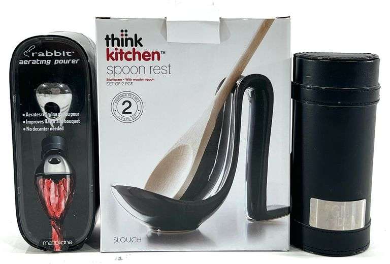 Rabbit Aerating Pourer / Corkscrew / Spoon Rest - Black And Gold Auctions