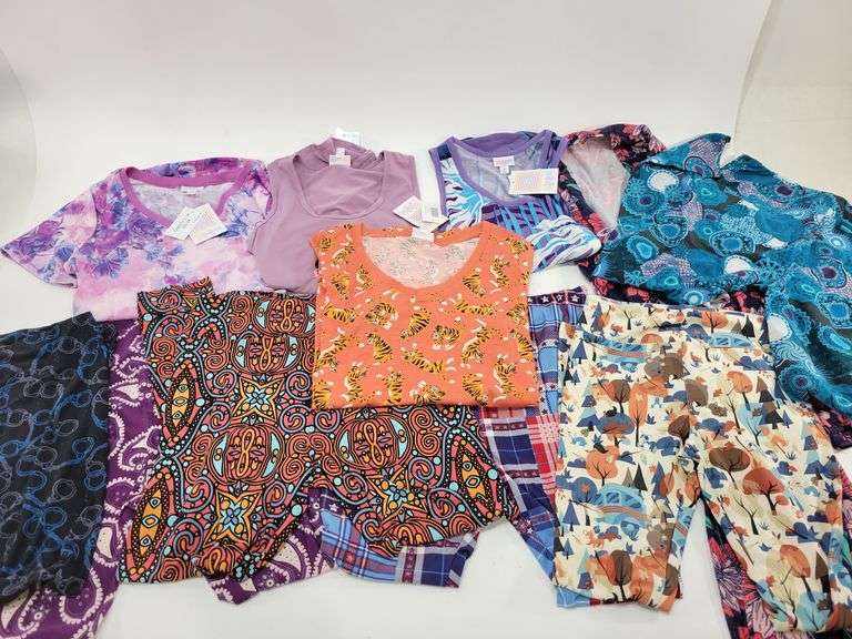 LuLa Roe Women's Clothing: Leggings, Shirts & Cardigan & Shoes - Black ...