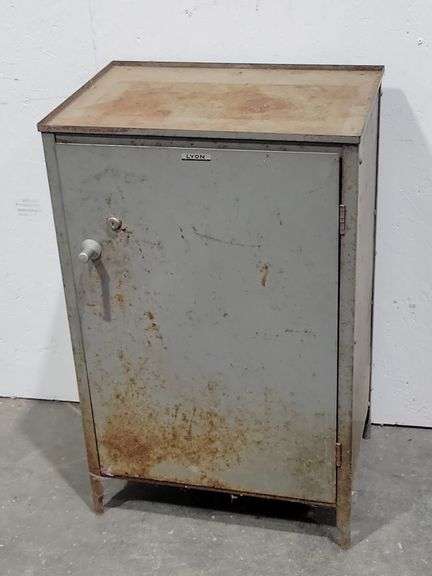 Lyon Workspace Products 3-Shelf Metal Storage Cabinet - Black And Gold ...