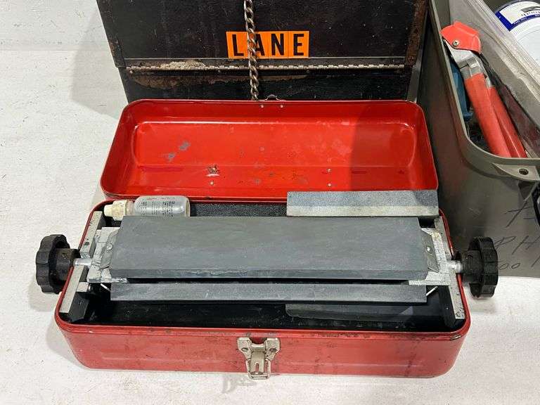 MAKITA 6095D Drill / Knife Sharpener / Tools & Tool Boxes - Black And ...