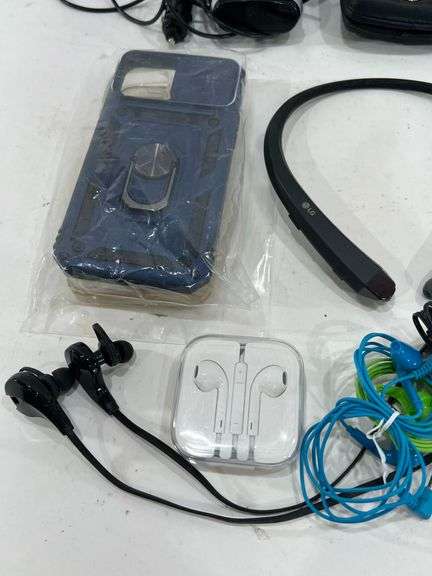 iPhone Cases / Earbuds / Vizio Phone / Cobra Scanner - Black And Gold ...