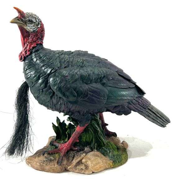 Wild Turkey Figurine - Black And Gold Auctions