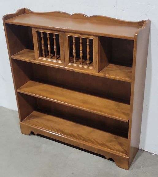 Ethan Allen Maple Bookcase - Black And Gold Auctions