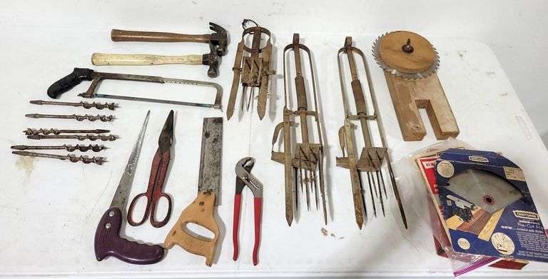 (3) Gopher Traps & Random Assorted Hand Tools & VTG Craftsman 10-inch ...