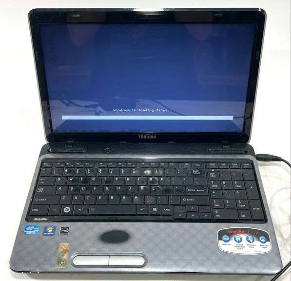 TOSHIBA Satellite L755 i3 Windows 7 Computer Laptop - Black And Gold ...