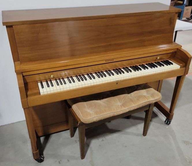 Baldwin-Hamilton Studio Upright Model 243 Piano On Wheels - Black And ...