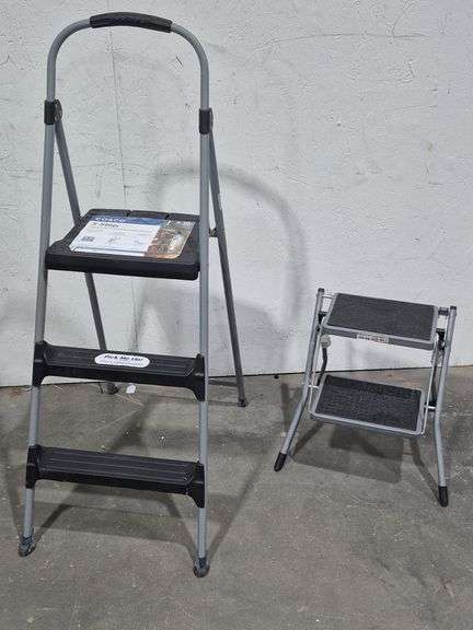 (2)Step-Stools - Black And Gold Auctions