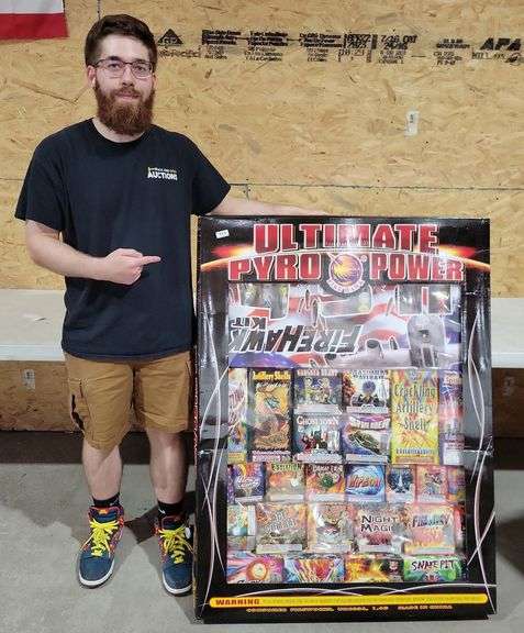 Gaint Fireworks Pack: Ultimate Pyro Power - Black And Gold Auctions