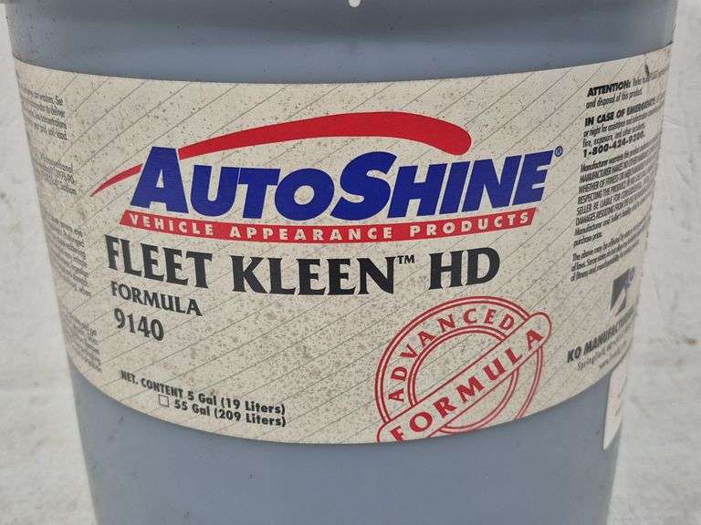 5 Gallons Auto Shine Fleet Kleen HD - Black And Gold Auctions