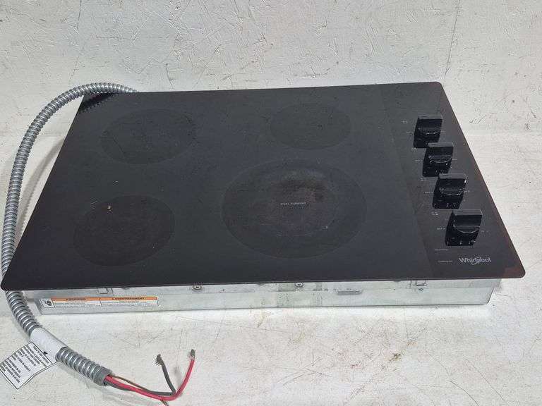 Whirlpool 30" Electric Cooktop - Black And Gold Auctions