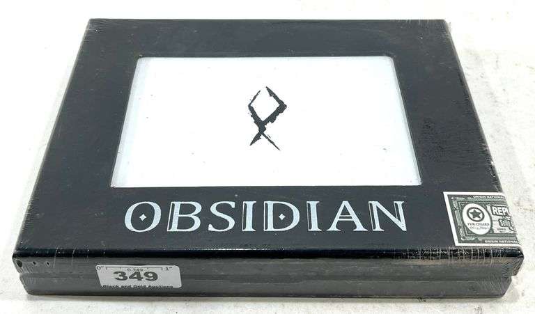 Sealed Obsidian Cigar Box Full of Cigars - Black And Gold Auctions