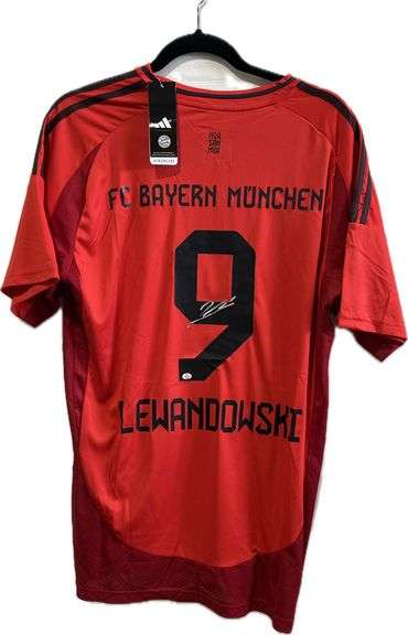 Robert Lewandowski Autographed XL Adidas Jersey - Black And Gold Auctions