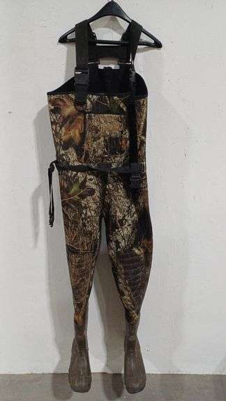 Men's Size 10 Redhead Waders - Black And Gold Auctions