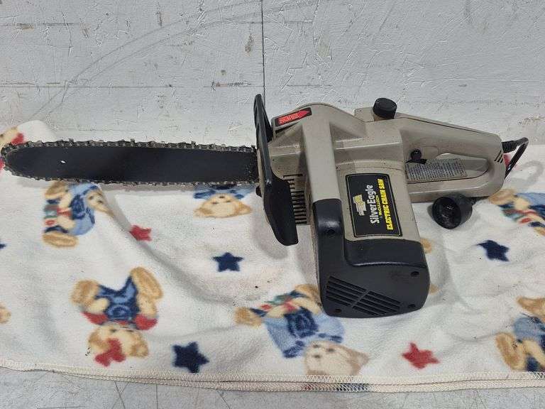 McCulloch Silver Eagle 2.5HP Electric Chainsaw - Black And Gold Auctions