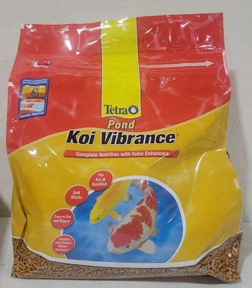 New 8 lbs of Tetra Koi Vibrance Fish Food - Black And Gold Auctions