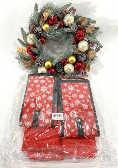 New 18” Light-Up Christmas Wreath w/ Christmas Storage Boxes - Black ...