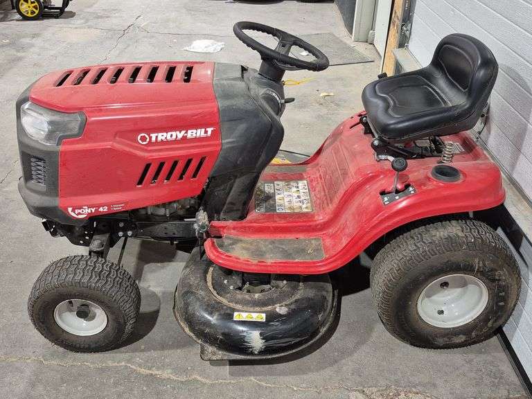 Troy-Bilt Pony 42" Riding Lawn Mower - Black And Gold Auctions