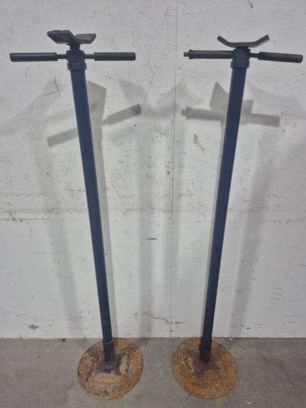 (2)Adjustable Building Support Posts - Black And Gold Auctions
