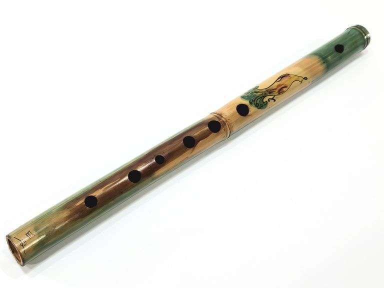 Traditional Native Andean Quena Flute - Black And Gold Auctions