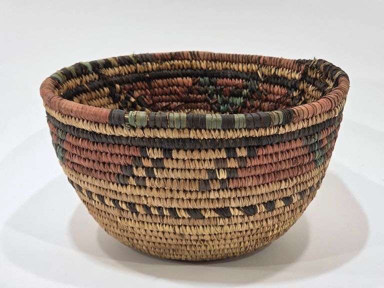 Native American Style Hand Woven Dyed Coil Basket - Black And Gold Auctions