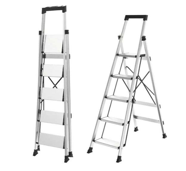 HBtower 5' Aluminum Step Ladder - Black And Gold Auctions