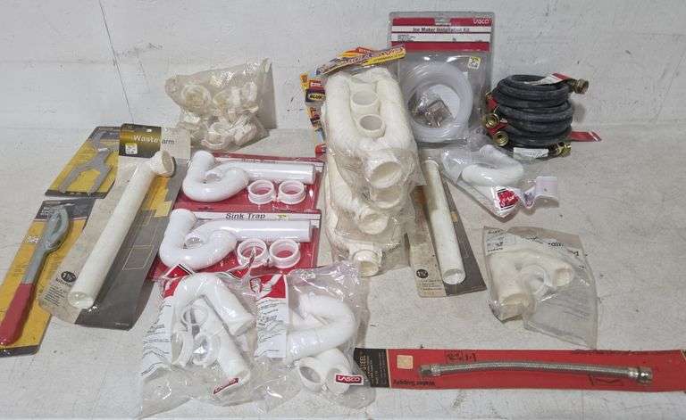 Assortment Of Various Appliance Repair Needs - Black And Gold Auctions