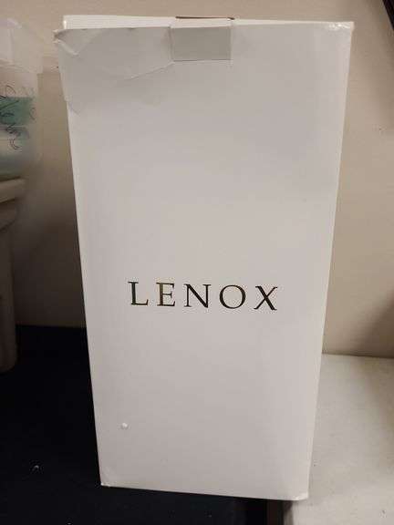 Lenox Santa - Baker Auctions & Real Estate, LLC