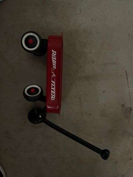 Small radio flyer metal wagon - Baker Auctions & Real Estate, LLC