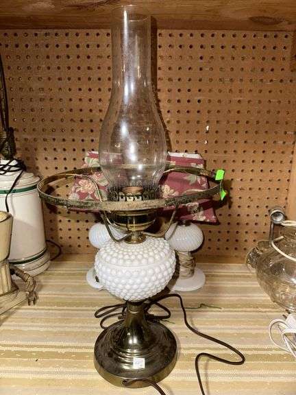 Hobnail Milk Glass electric lamp without shade & 2 smaller Milk Glass ...