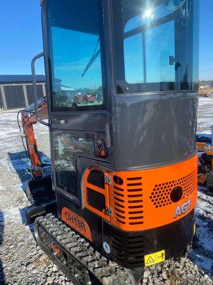 AGT 1-ton Mini & Small Excavator, with Cab Gasoline - Baker Auctions ...
