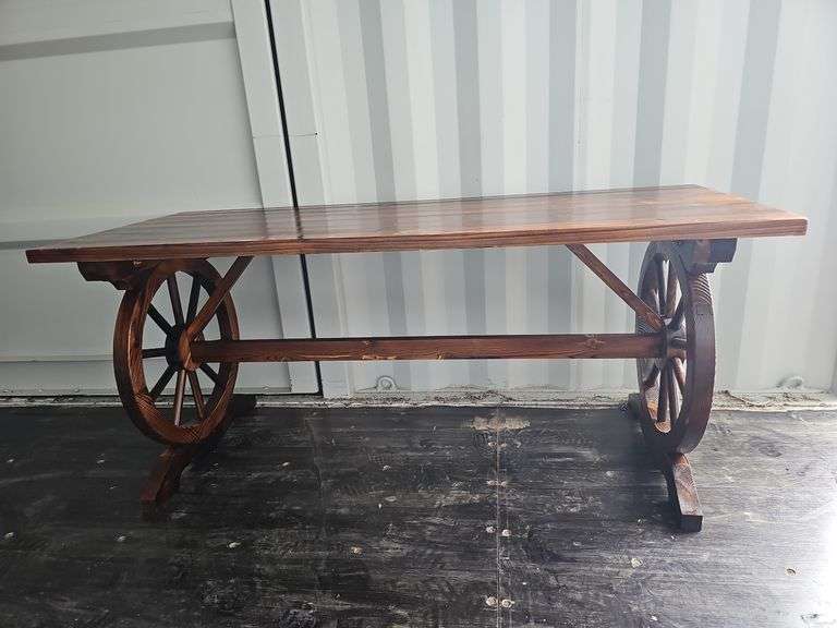 Wagon Wheel Table - Baker Auctions & Real Estate, LLC