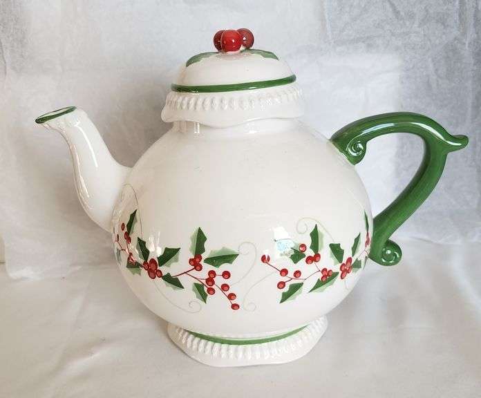 Jessica Flick Tea Pot - Baker Auctions & Real Estate, LLC