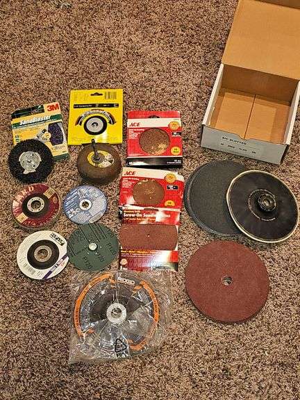 Miscellaneous Sanding Disk - Baker Auctions & Real Estate, LLC