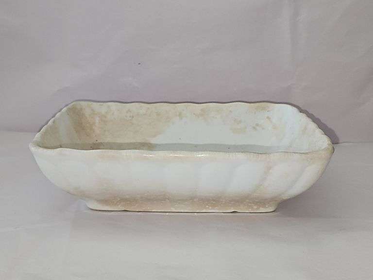 Rectangle Milk Glass tray - Baker Auctions & Real Estate, LLC