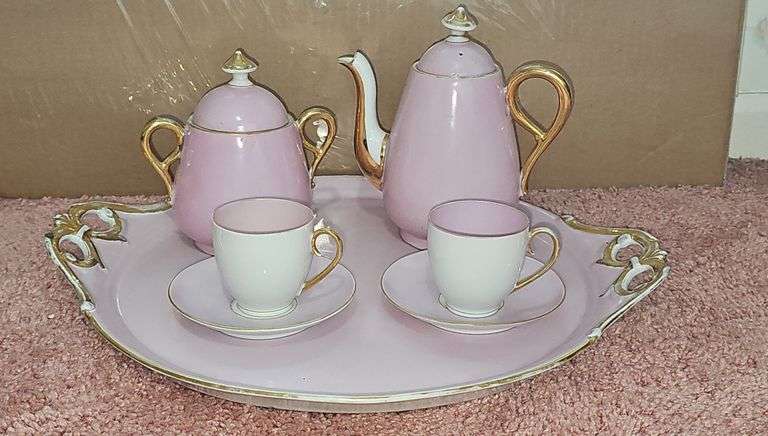 Pink tea set - Baker Auctions & Real Estate, LLC