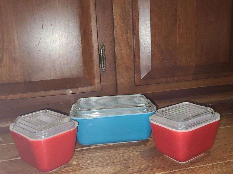 Vintage Pyrex Refrigerator Dishes - Baker Auctions & Real Estate, LLC