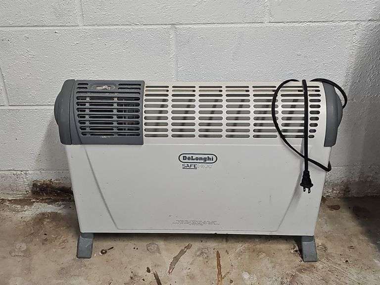 DeLonghi Safe Heat Convection Heater - Baker Auctions & Real Estate, LLC