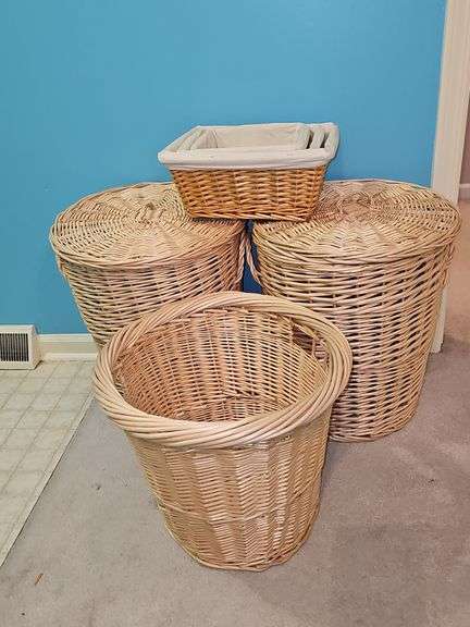 Wicker clothes baskets & wicker storage baskets - Baker Auctions & Real ...