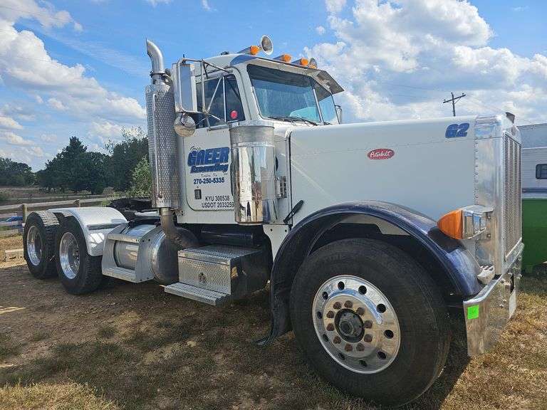 1996 Peterbuilt Truck - Baker Auctions & Real Estate, LLC