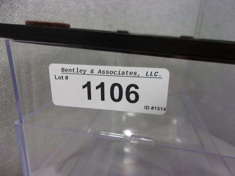 BLACK POLY BASE CLEAR COVER MODEL CAR DISPLAY CASES - HOLDS 1:18 SCALE ...