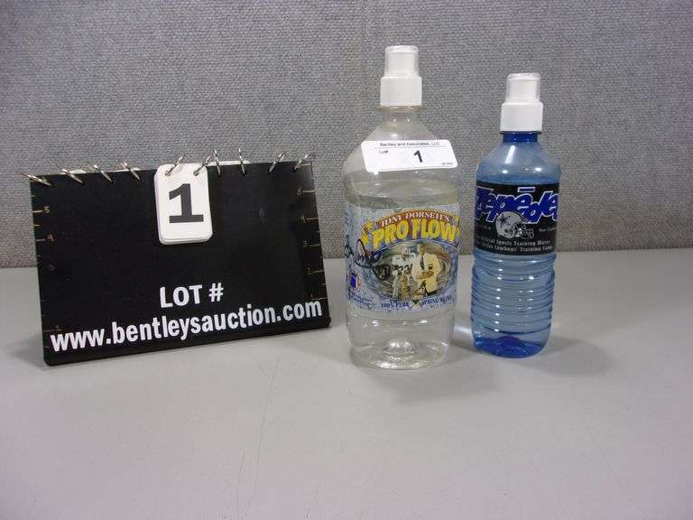 LOT: 1-SIGNED TONY DORSETT'S PRO FLO WATER, 1-COWBOYS TRAINING BOTTLE ...